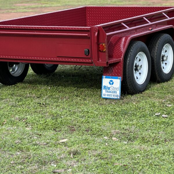 Heavy-Duty Rivsteel Tandem Axle Box Trailer - 2800kg Capacity