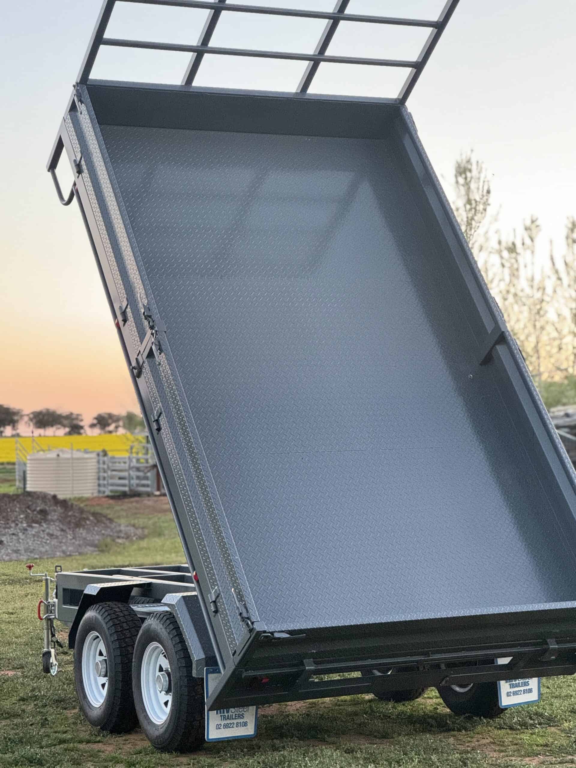 Rivsteel Flat Top Tipper 3500kg - Durable & Reliable