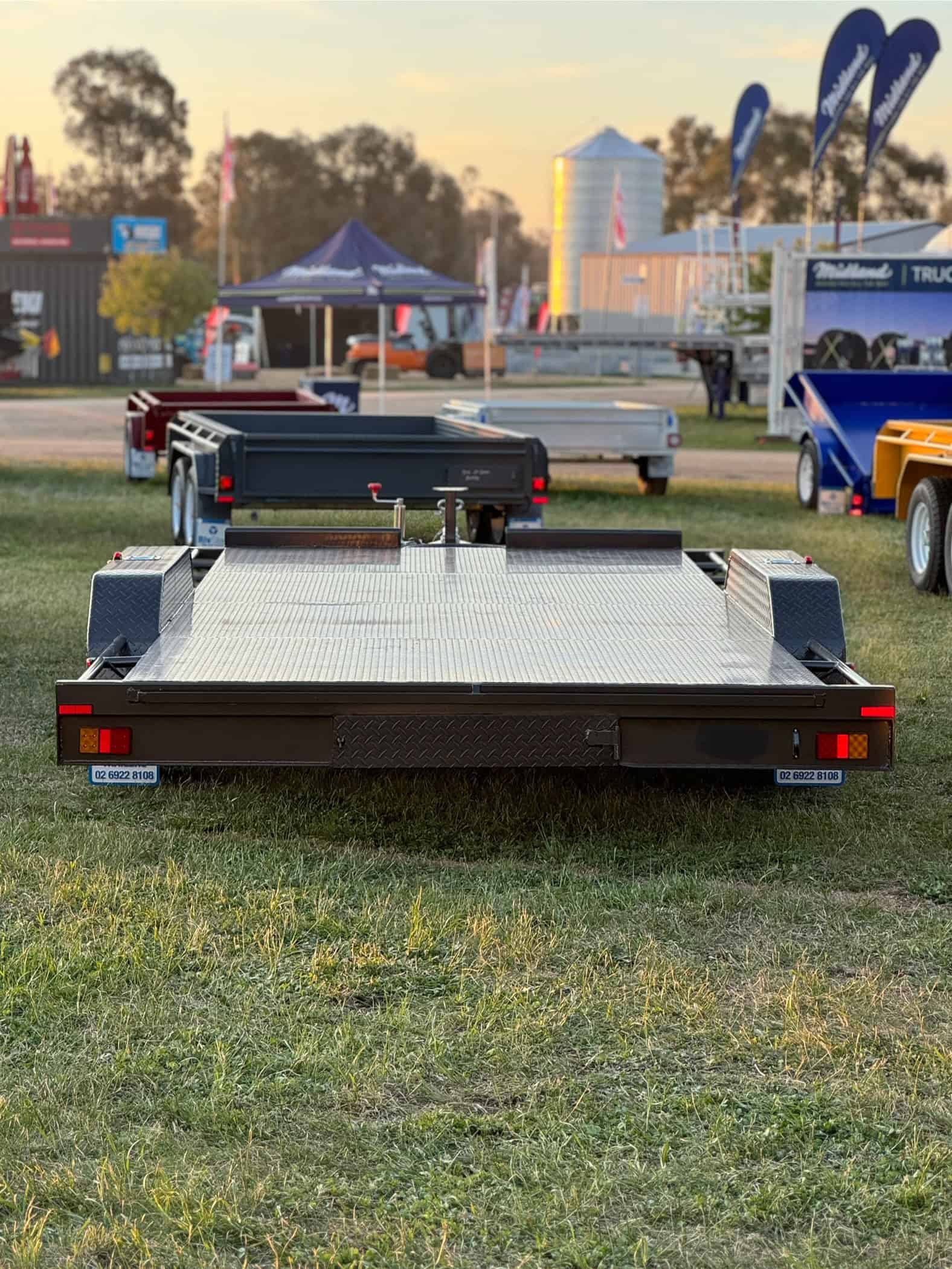 Heavy-Duty Tandem Axle Car Carrier - Rivsteel 2000kg