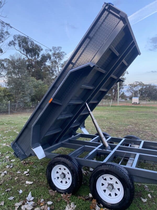 Hydraulic Tipper Trailers – Rivsteel Sheds and Trailers
